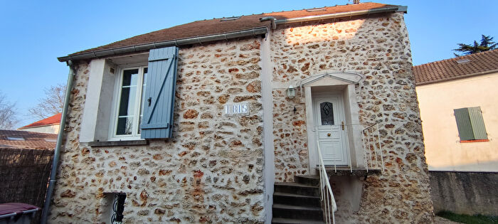 Maison à louer - Les Alluets-le-Roi - 2 pièces - 1 chambre