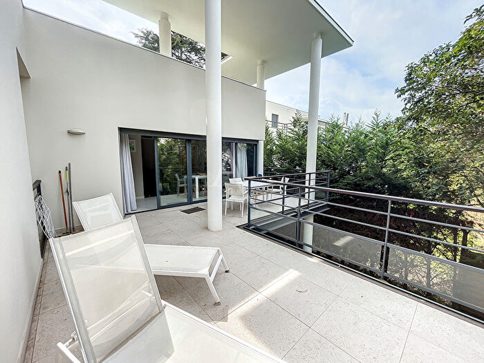 Appartement à louer - Cannes, Californie Pezou - 3 pièces - 2 chambres