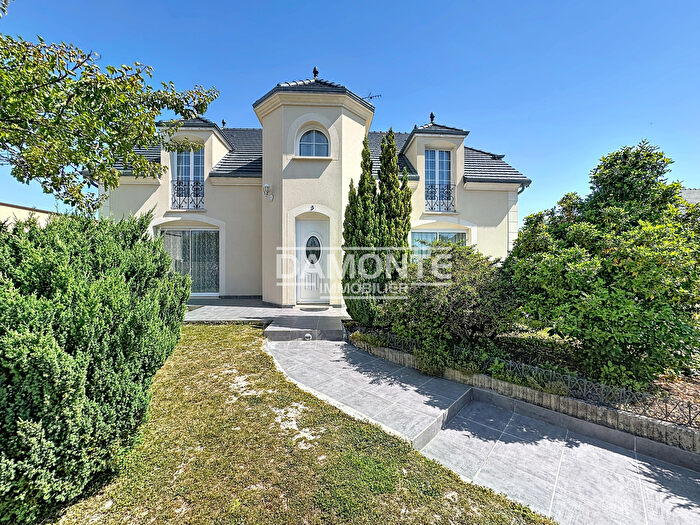 Sainte-Savine - Maison 7 pièces à vendre