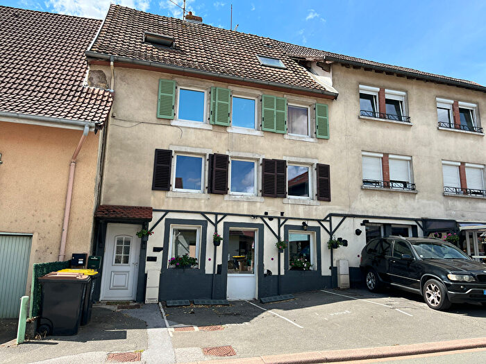 Maisons à vendre et appartements à louer - 3