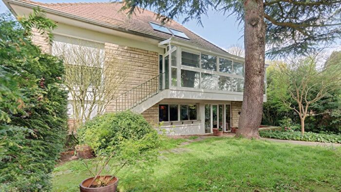 Maison à vendre - Bourg-la-Reine, Lakanal - 9 pièces - 5 chambres