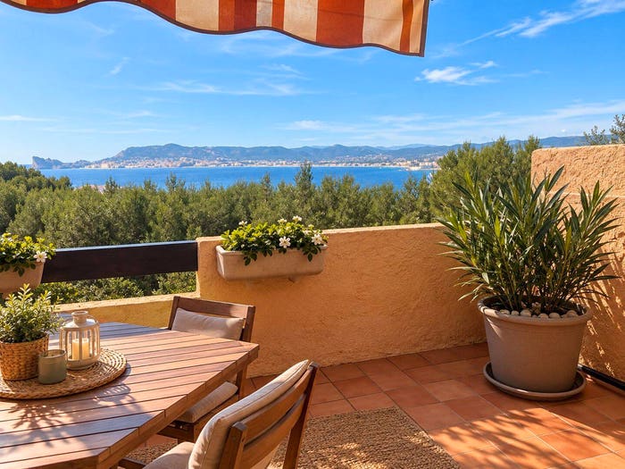 Appartement 2 pièces à louer - Saint-Cyr-sur-Mer