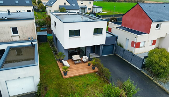 Maison 6 pièces à vendre à Ossé