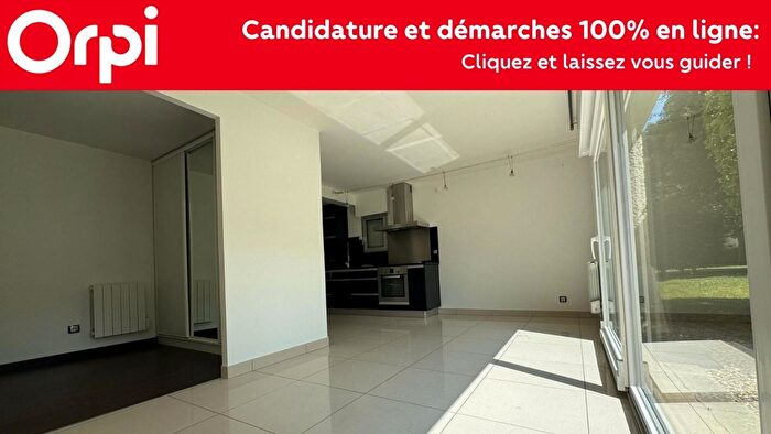 Le Plessis-Trévise, François Mansard : Appartement 2 pièces à louer