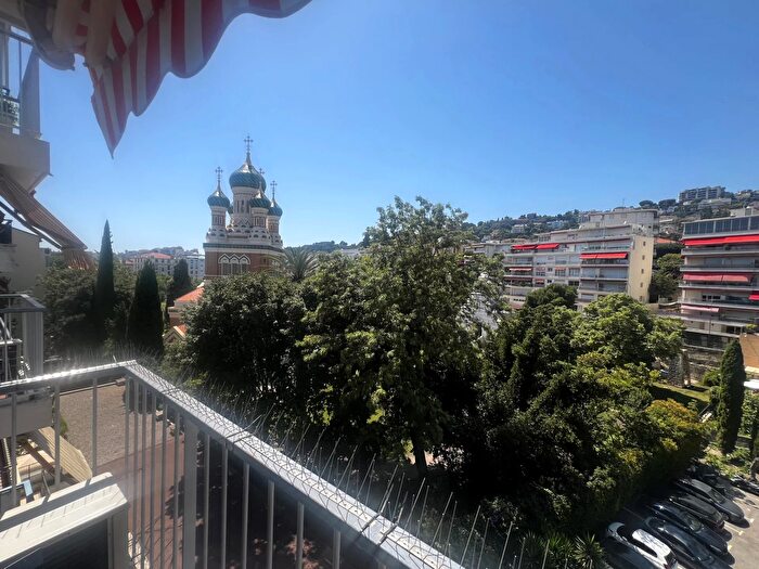 Appartement à louer - Nice, Parc Impérial, Le Piol - 1 pièce