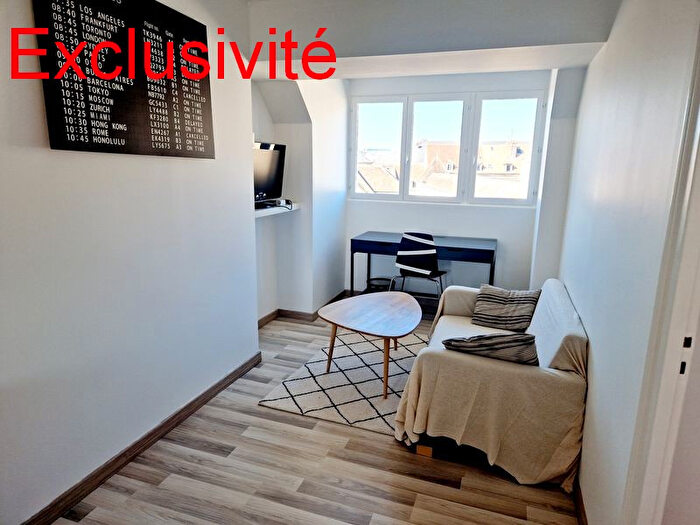Appartement à vendre - Compiègne, Centre-ville - 2 pièces - 1 chambre