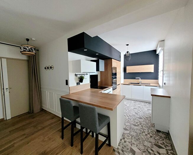 Bourges, Centre-ville, Charlet, Lahitolle, Pignoux, Sembat - Appartement 3 pièces à vendre