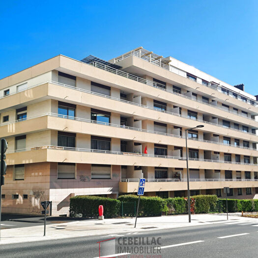 Appartement à vendre - Clermont-Ferrand, Delille, Cathédrale, La Gare - 7 pièces - 4 chambres