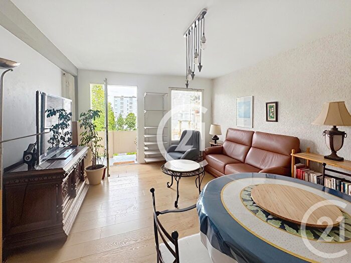 Appartement 2 pièces à vendre - Hérouville-Saint-Clair, Grand Parc, Belles Portes