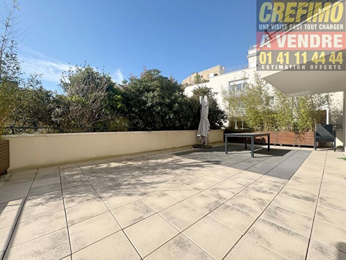 Appartement à vendre - Asnières-sur-Seine, Centre-ville - 5 pièces - 4 chambres