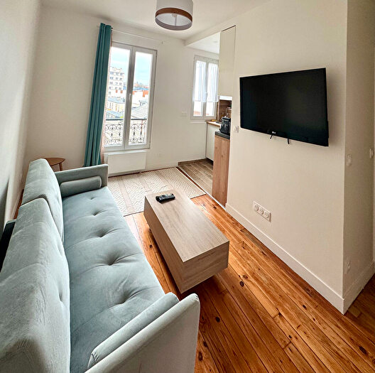 Appartement à vendre - Clichy, République, Victor Hugo - 2 pièces - 1 chambre