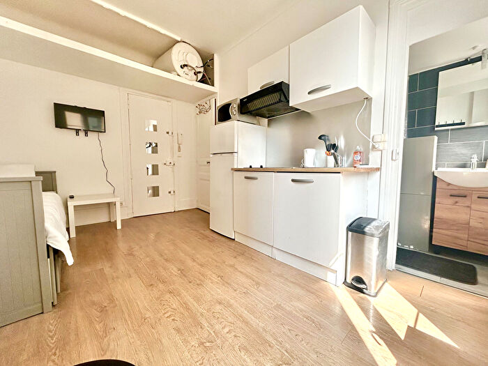 Appartement 1 pièce à Gentilly, Le Plateau, à vendre