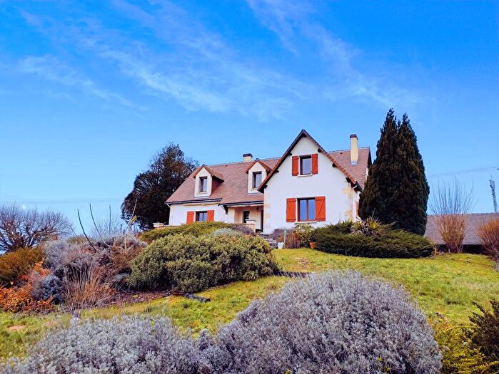 Maison à vendre - Chambon - 8 pièces - 5 chambres