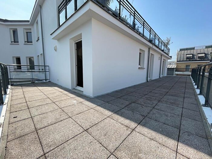 Appartement 4 pièces à vendre - Clichy, Centre-ville