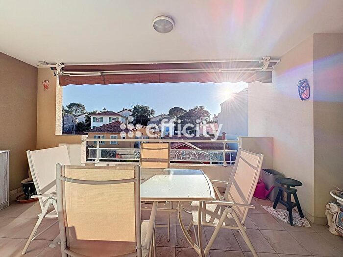 Appartement à vendre - Saint-Raphaël, Plateau Notre-Dame - 4 pièces - 3 chambres