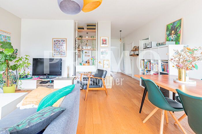 Appartement à vendre - Le Plessis-Robinson, Cité Basse - 3 pièces - 2 chambres