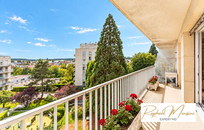 Versailles, Jussieu, Petits Bois, Picardie : Appartement 5 pièces à vendre