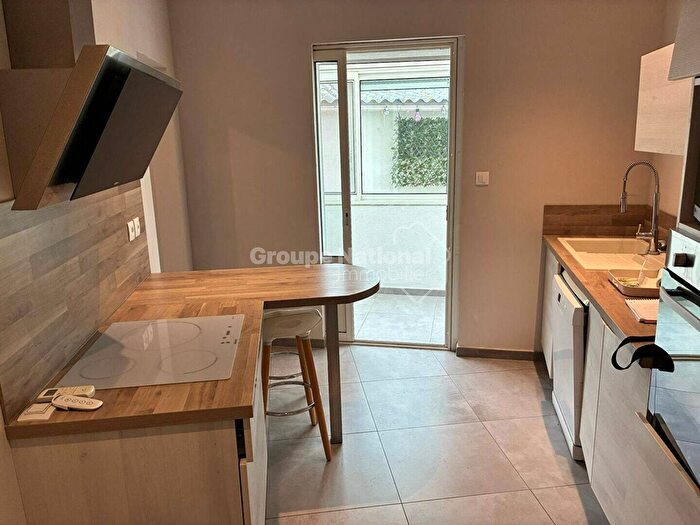 Appartement à louer - La Petite Vitesse, Port-Saint-Louis-du-Rhône - 3 pièces - 1 chambre