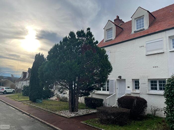 Saint-Denis-en-Val - Maison 5 pièces à vendre