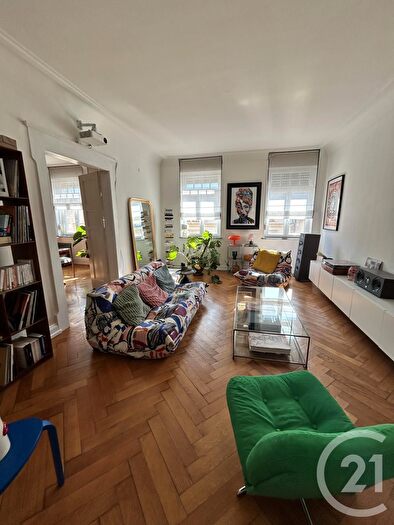 Appartement à louer - Metz, Nouvelle ville - 4 pièces - 1 chambre