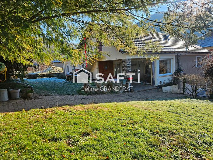 Maison à vendre - Saint-Parthem - 7 pièces - 4 chambres