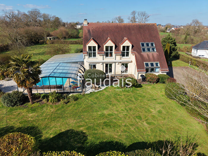 Maison à vendre - Pont-Hébert - 6 pièces - 4 chambres