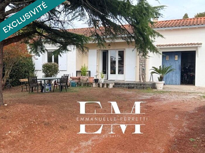 Maison 5 pièces à Angles, à vendre