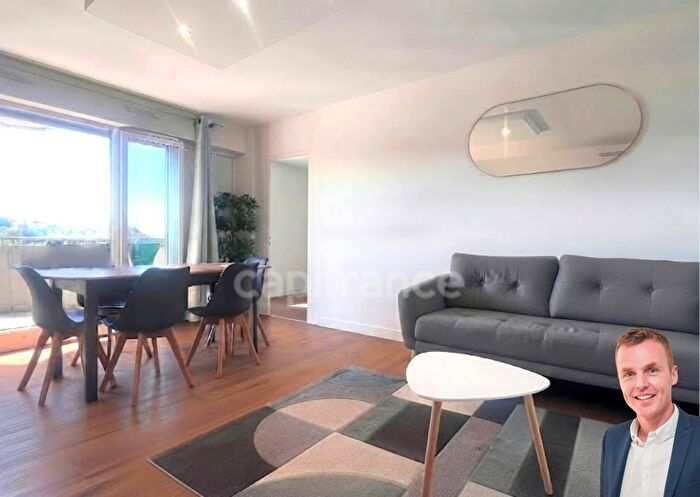 Appartement 4 pièces à vendre - Quimper, Kermoysan