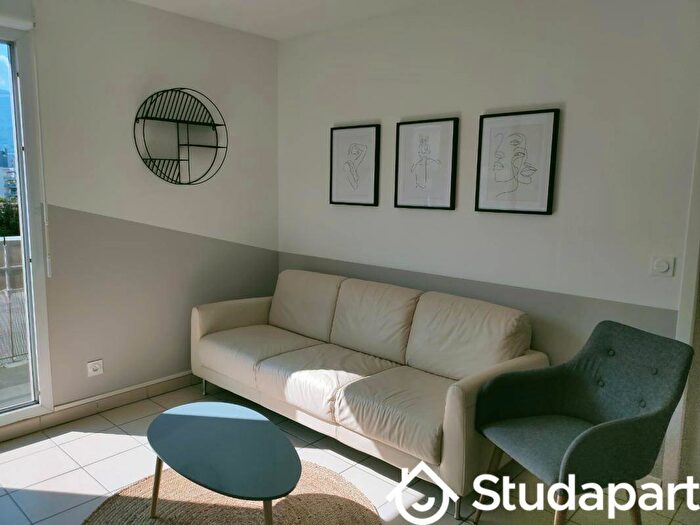 Appartement à louer - Arlequin, Grenoble - 1 pièce - 1 chambre