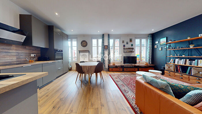 Appartement à vendre - Schiltigheim, Vieux Schilick, Centre-ville, Nouvelle Cité - 3 pièces - 2 chambres