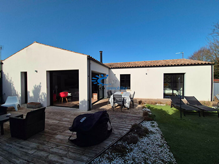 Maison à vendre - Saint-Vivien - 4 pièces - 3 chambres