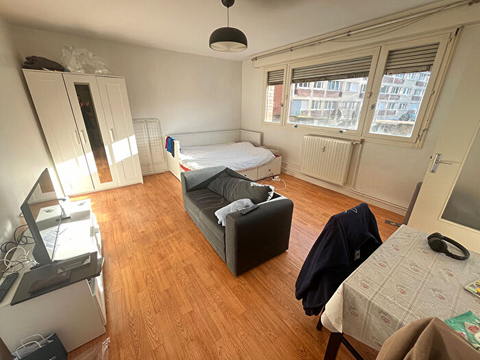 Appartement à louer - Lille, Centre-ville, Euralille - 1 pièce