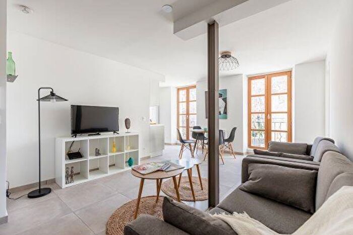 Appartement à louer - Préfecture, Marseille ème arrondissement - 4 pièces - 3 chambres