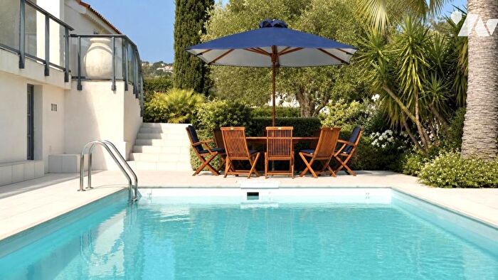 Fréjus : Maison 4 pièces à vendre