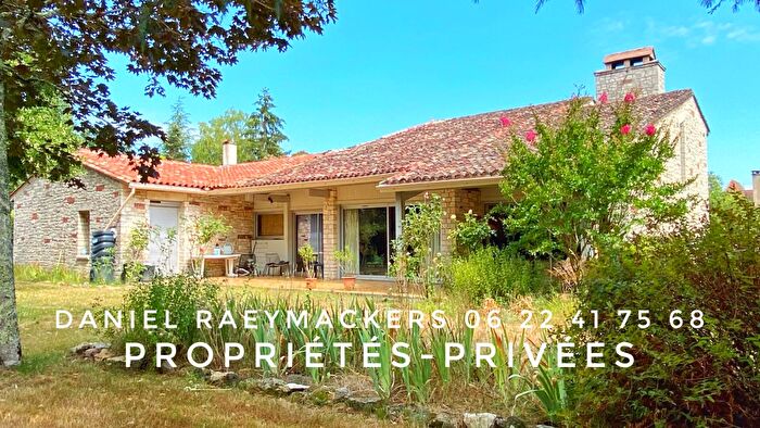 Maison 9 pièces à vendre à Sourzac