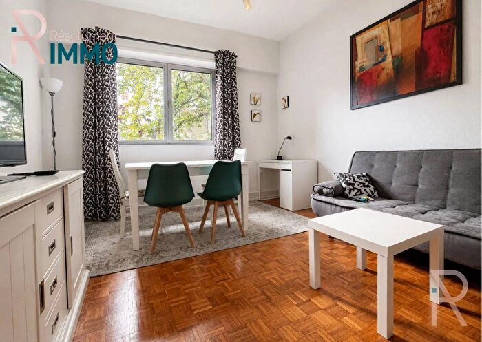 Centre Historique-Est, Mulhouse : Appartement 2 pièces à louer