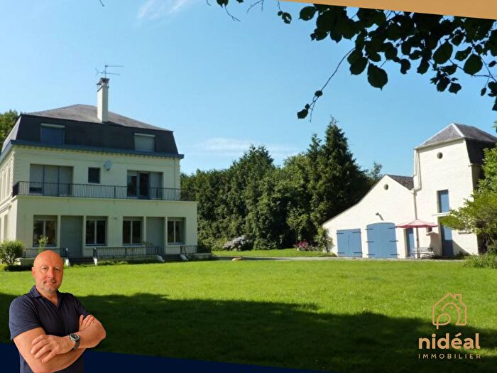 Maison 10 pièces à vendre à Berlaimont