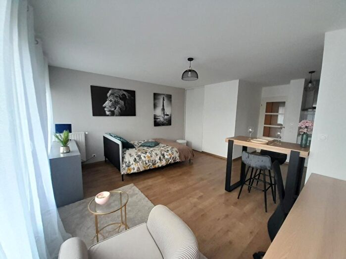 Appartement 1 pièce à Quartiers Sud-Ouest, Sainte-Thérèse, à louer