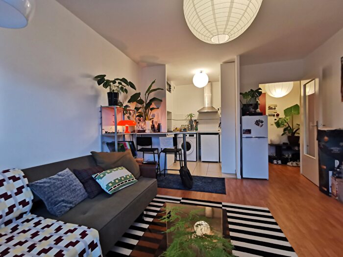 Appartement à vendre - Rosny-sous-Bois, Centre-ville - 2 pièces - 1 chambre