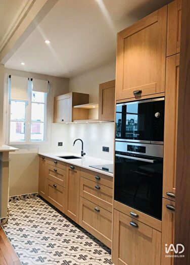 Appartement à louer - Paris e , Auteuil-Nord, Jasmin, Mirabeau - 2 pièces - 1 chambre