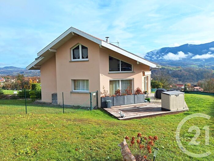 Maison à louer - Charvonnex - 7 pièces - 4 chambres
