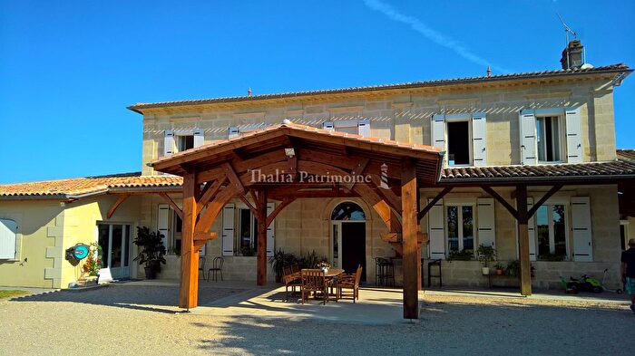 Maison 12 pièces à vendre à Périssac