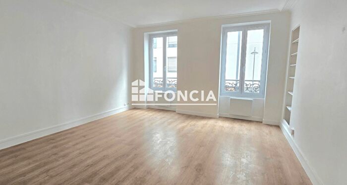 Appartement à vendre - Paris e , Flandre, Aubervilliers - 2 pièces - 1 chambre
