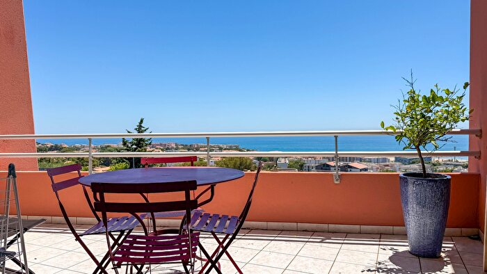 Sète, Saint-Clair : Appartement 2 pièces à vendre