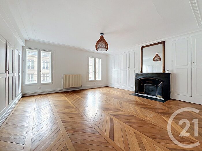 Appartement 3 pièces à louer - Nancy, Ville vieille, Léopold