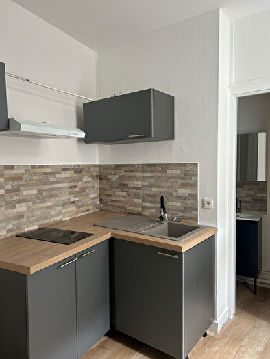 Appartement à louer - Poitiers, Centre-ville - 1 pièce