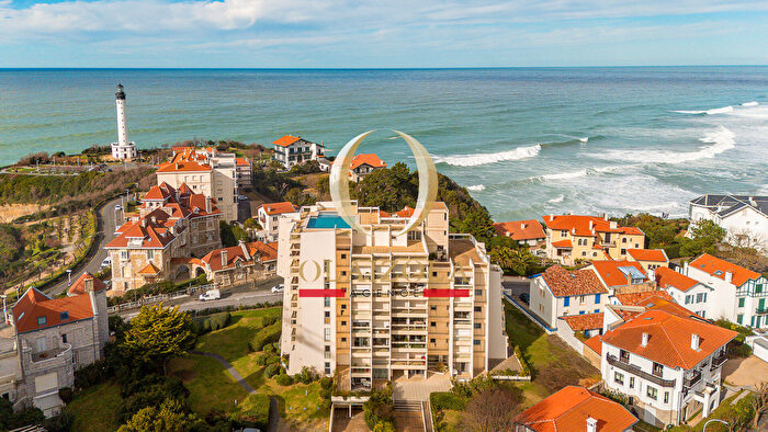 Appartement à vendre - Biarritz, Centre-ville Est - 3 pièces - 2 chambres