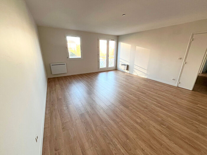 Appartement à vendre - Lille, Saint-Maurice, Pellevoisin - 3 pièces - 2 chambres