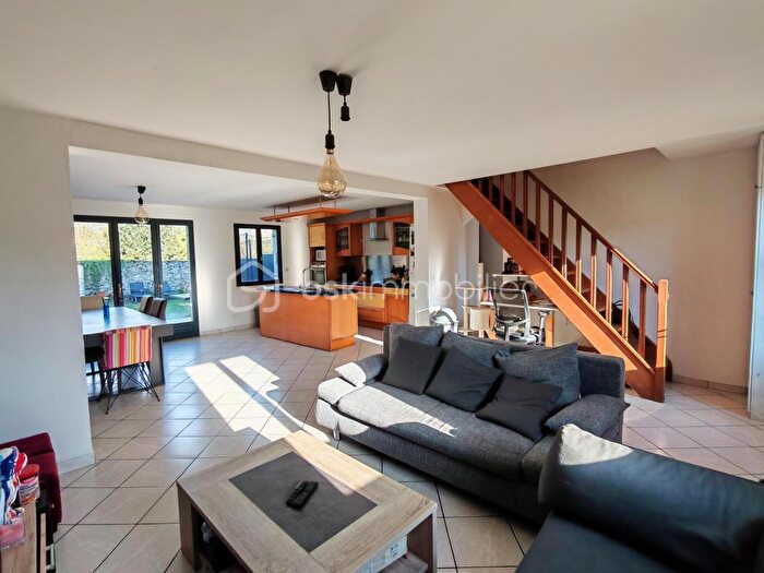 Fontenay-lès-Briis - Maison 5 pièces à vendre