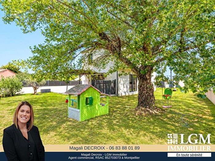 Maison 4 pièces à Saint-Jean-de-Cornies, à vendre